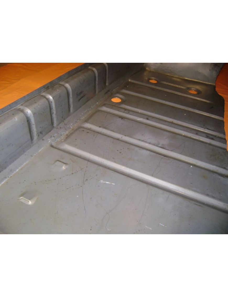 GT floor panel complete, left side