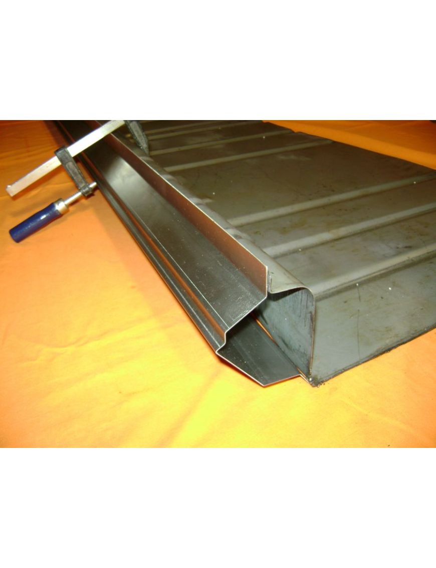 GT floor panel complete, left side